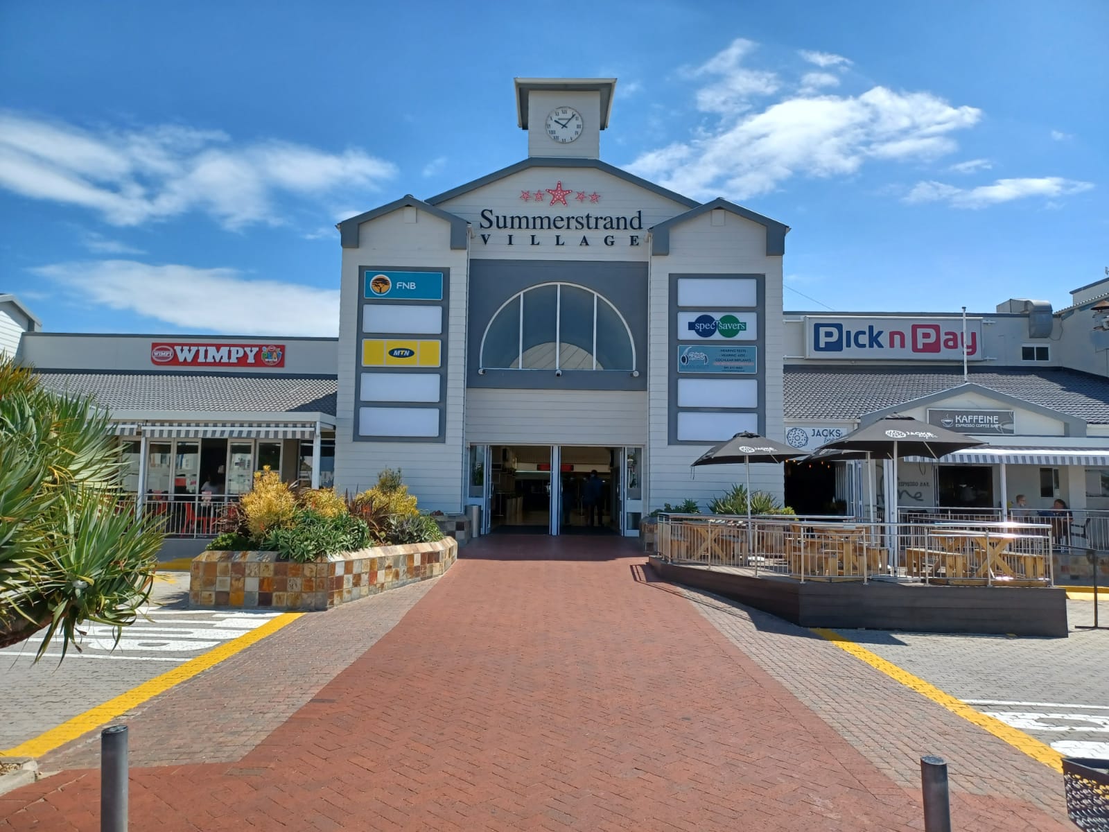 Summerstrand Village Shopping Centre – noh ARCHITECTS